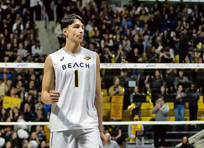 Moni Nikolov broke his own record for fastest serve